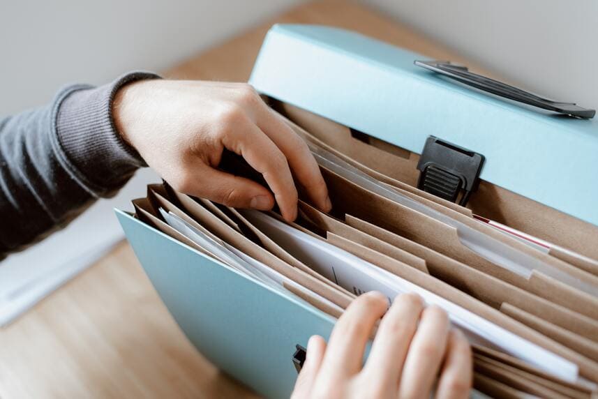 Como fazer a gestão de documentos institucionais | Acervo